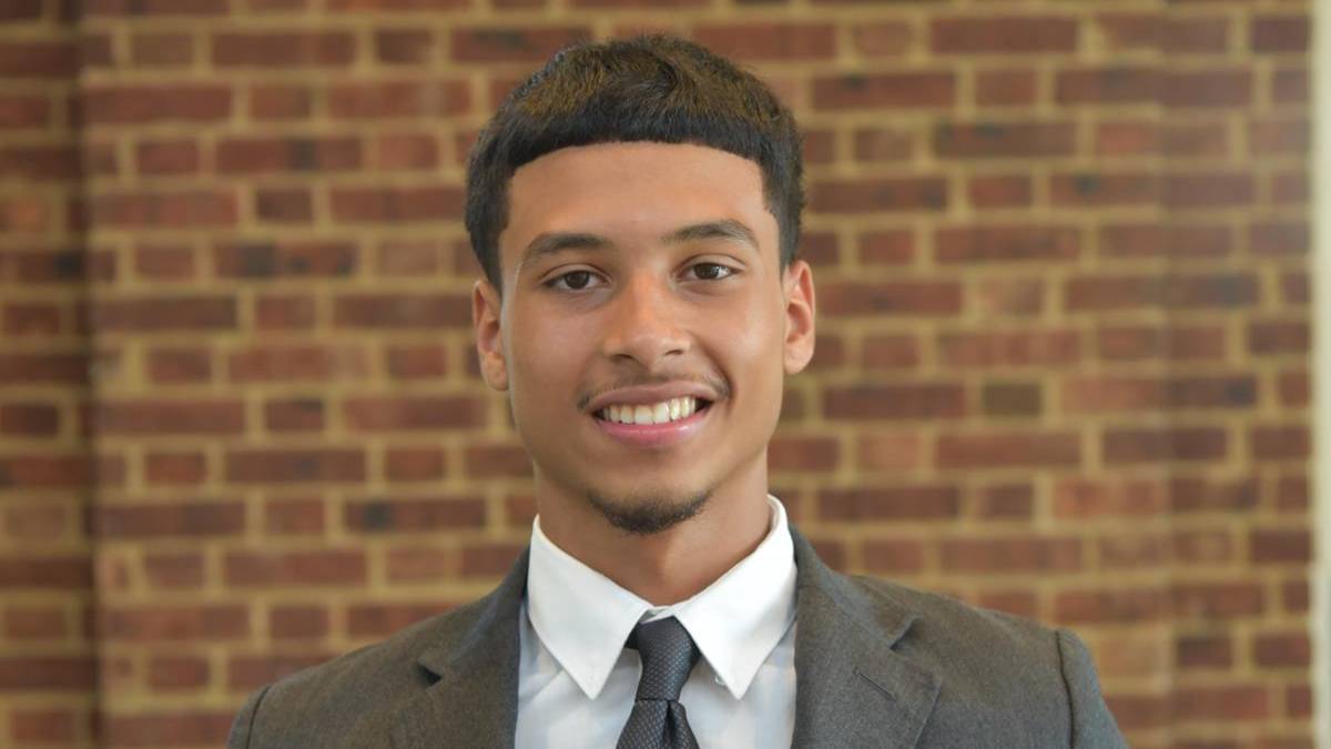 Nicolas Rios ’23 Brings the Liberal Arts to Goldman Sachs